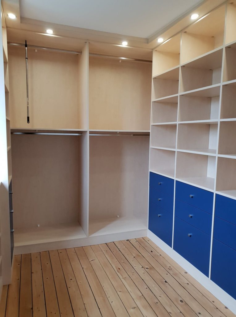 Aménager son dressing d’angle sur mesure à Paris, nos meilleurs conseils